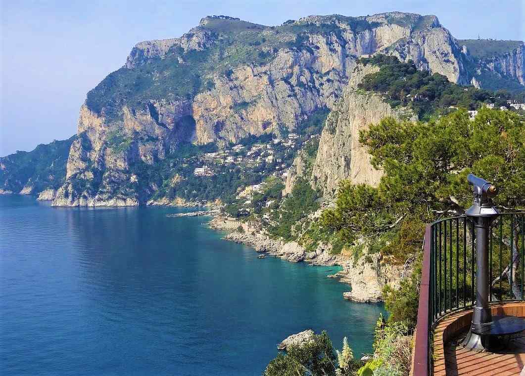 O zi în insula Capri - o destinație selectă - Călător Povestitor